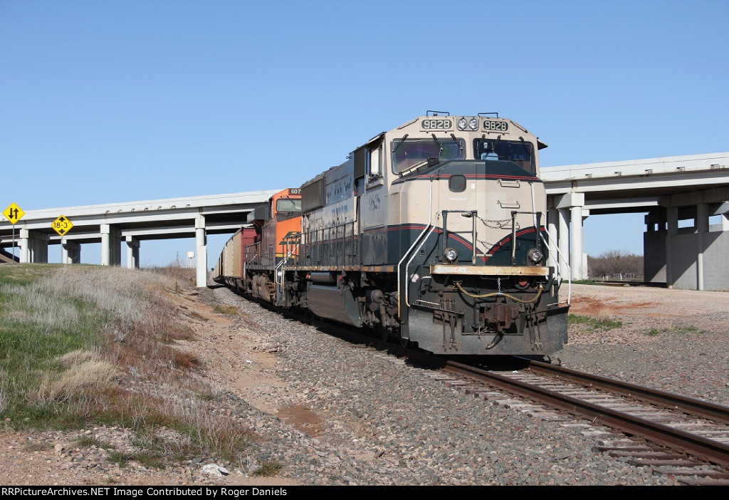 BNSF 9828